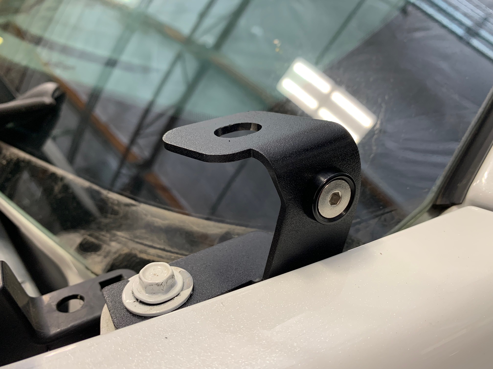 A-Pillar Auxiliary Light Bracket Kit Installation Guide for 2019+ Ford ...